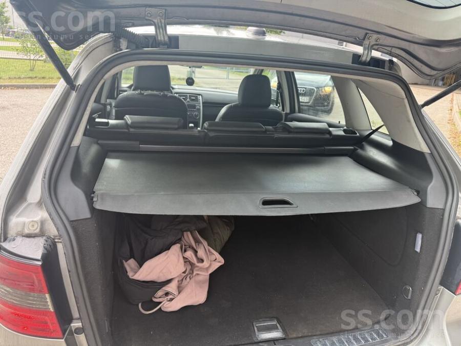 Grey Mercedes-Benz B 180 2007 in Riga, with an engine capacity of 2.00 L and mileage of 390 thousand km for 700 €, photo 10 on AUTOMOTO.COM.LV