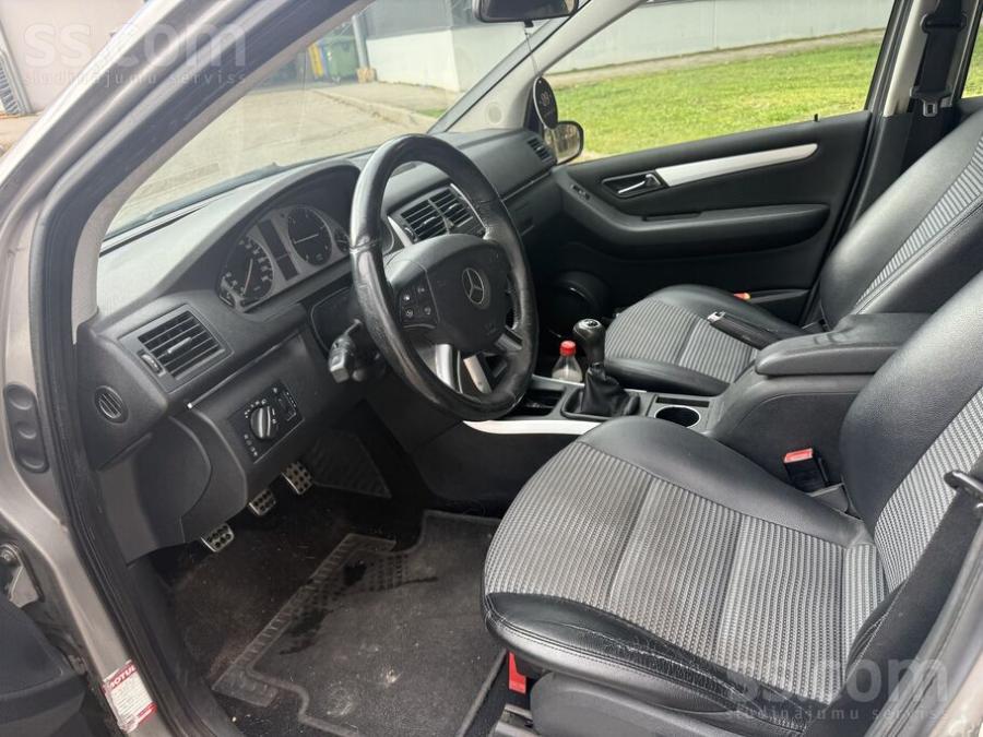 Grey Mercedes-Benz B 180 2007 in Riga, with an engine capacity of 2.00 L and mileage of 390 thousand km for 700 €, photo 12 on AUTOMOTO.COM.LV