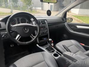 Grey Mercedes-Benz B 180 2007 in Riga, with an engine capacity of 2.00 L and mileage of 390 thousand km for 700 €, photo 13 on AUTOMOTO.COM.LV
