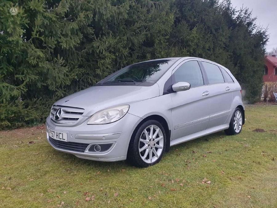 Pelēks Mercedes-Benz B 180 2008 Marijampole, ar dzinēja tilpumu 1.99 L un nobraukumu 295 tūkst. km par 750 €, foto 5 vietnē AUTOMOTO.COM.LV