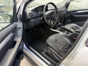 Grey Mercedes-Benz B 180 2008 in Daugavpils, with an engine capacity of 2.00 L and mileage of 170 thousand km for 3700 €, photo 11 on AUTOMOTO.COM.LV