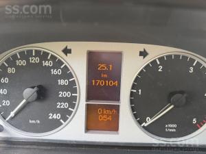 Grey Mercedes-Benz B 180 2008 in Daugavpils, with an engine capacity of 2.00 L and mileage of 170 thousand km for 3700 €, photo 12 on AUTOMOTO.COM.LV