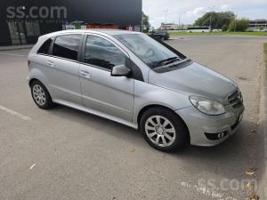 Pelēks Mercedes-Benz B 180 2008 Rīga, ar dzinēja tilpumu 2.00 L un nobraukumu 225 tūkst. km par 2700 €, foto 6 vietnē AUTOMOTO.COM.LV
