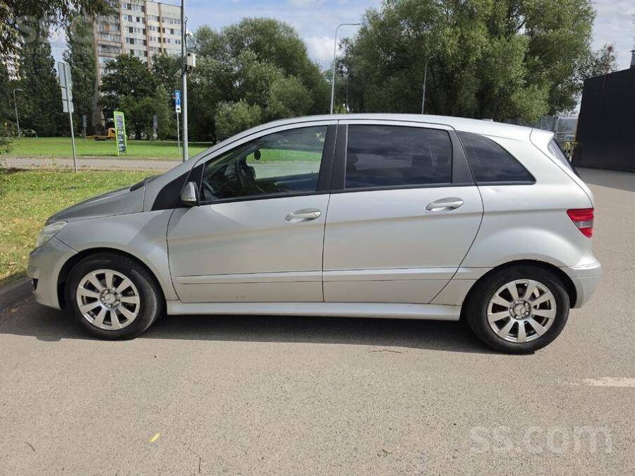 Pelēks Mercedes-Benz B 180 2008 Rīga, ar dzinēja tilpumu 2.00 L un nobraukumu 225 tūkst. km par 2700 €, foto 7 vietnē AUTOMOTO.COM.LV