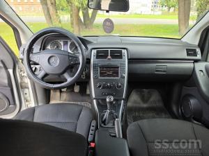 Pelēks Mercedes-Benz B 180 2008 Rīga, ar dzinēja tilpumu 2.00 L un nobraukumu 225 tūkst. km par 2700 €, foto 16 vietnē AUTOMOTO.COM.LV