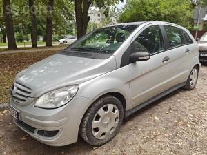 Pelēks Mercedes-Benz B 180 2008 Rīga, ar dzinēja tilpumu 2.00 L un nobraukumu 249 tūkst. km par 2000 €, foto  vietnē AUTOMOTO.COM.LV