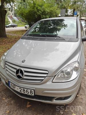 Pelēks Mercedes-Benz B 180 2008 Rīga, ar dzinēja tilpumu 2.00 L un nobraukumu 249 tūkst. km par 2000 €, foto 3 vietnē AUTOMOTO.COM.LV