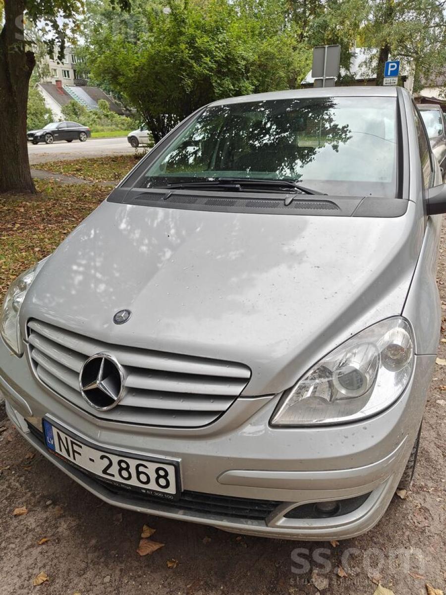 Pelēks Mercedes-Benz B 180 2008 Rīga, ar dzinēja tilpumu 2.00 L un nobraukumu 249 tūkst. km par 2000 €, foto 3 vietnē AUTOMOTO.COM.LV