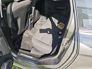Grey Mercedes-Benz B 180 2009 in Marijampole, with an engine capacity of 1.99 L and mileage of 240 thousand km for 2400 €, photo 9 on AUTOMOTO.COM.LV