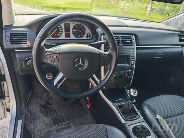 Grey Mercedes-Benz B 180 2010 in Daugavpils, with an engine capacity of 2.00 L and mileage of 225 thousand km for 3000 €, photo 9 on AUTOMOTO.COM.LV