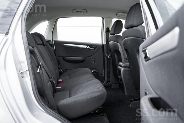 Grey Mercedes-Benz B 180 2010 in Riga, with an engine capacity of 2.00 L and mileage of 208 thousand km for 5750 €, photo 10 on AUTOMOTO.COM.LV