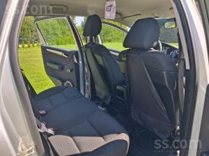 Pelēks Mercedes-Benz B 180 2010 Rīga, ar dzinēja tilpumu 2.00 L un nobraukumu 216 tūkst. km par 3300 €, foto 9 vietnē AUTOMOTO.COM.LV