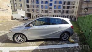 Grey Mercedes-Benz B 180 2011 in Riga, with an engine capacity of 1.80 L and mileage of 300 thousand km for 3100 €, photo 19 on AUTOMOTO.COM.LV
