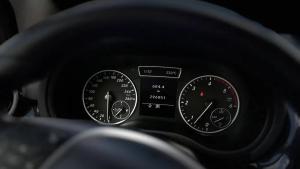 Pelēks Mercedes-Benz B 180 2012 Jelgava, ar dzinēja tilpumu 1.80 L un nobraukumu 296 tūkst. km par 6990 €, foto 14 vietnē AUTOMOTO.COM.LV