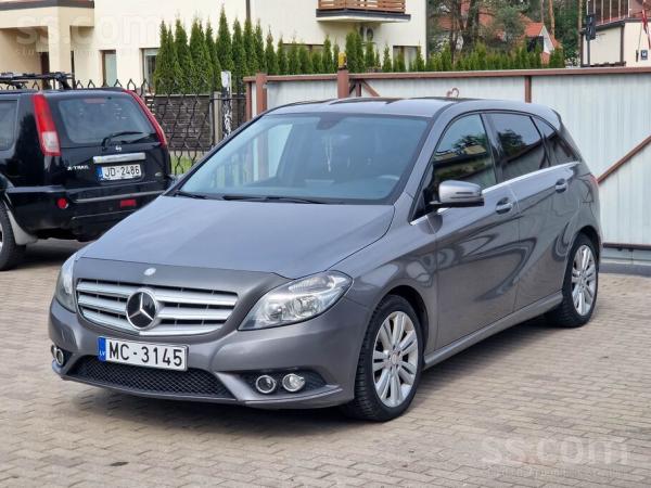 Pelēks Mercedes-Benz B 180 2012 Rīga, ar dzinēja tilpumu 1.80 L un nobraukumu 357 tūkst. km par 5500 €, foto 5 vietnē AUTOMOTO.COM.LV