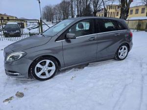 Pelēks Mercedes-Benz B 180 2013 Tauragė, ar dzinēja tilpumu 1.50 L un nobraukumu 250 tūkst. km par 5700 €, foto  vietnē AUTOMOTO.COM.LV