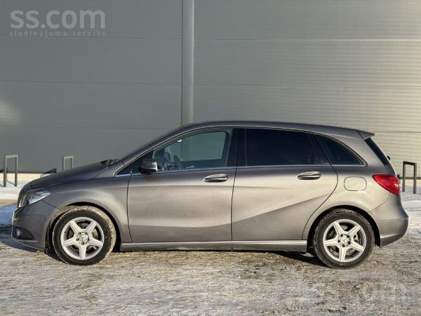 Pelēks Mercedes-Benz B 180 2013 Rīga, ar dzinēja tilpumu 1.80 L un nobraukumu 261 tūkst. km par 8600 €, foto 2 vietnē AUTOMOTO.COM.LV