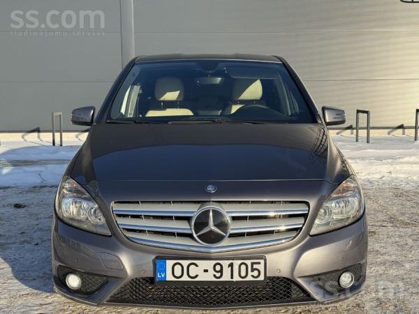 Pelēks Mercedes-Benz B 180 2013 Rīga, ar dzinēja tilpumu 1.80 L un nobraukumu 261 tūkst. km par 8600 €, foto 8 vietnē AUTOMOTO.COM.LV