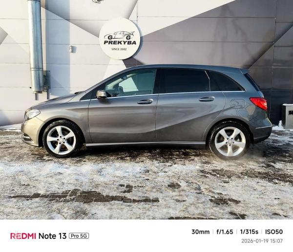 Pelēks Mercedes-Benz B 180 2013 Kauņa, ar dzinēja tilpumu 1.60 L un nobraukumu 64 tūkst. km par 8950 €, foto 6 vietnē AUTOMOTO.COM.LV