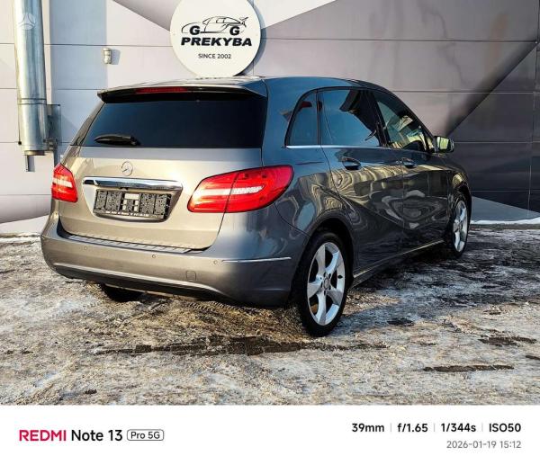Pelēks Mercedes-Benz B 180 2013 Kauņa, ar dzinēja tilpumu 1.60 L un nobraukumu 64 tūkst. km par 8950 €, foto 9 vietnē AUTOMOTO.COM.LV