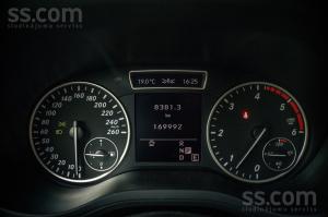 Pelēks Mercedes-Benz B 180 2013 Rīga, ar dzinēja tilpumu 1.80 L un nobraukumu 168 tūkst. km par 6590 €, foto 9 vietnē AUTOMOTO.COM.LV