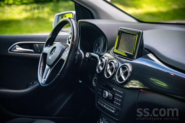 Pelēks Mercedes-Benz B 180 2013 Rīga, ar dzinēja tilpumu 1.80 L un nobraukumu 168 tūkst. km par 6590 €, foto 10 vietnē AUTOMOTO.COM.LV