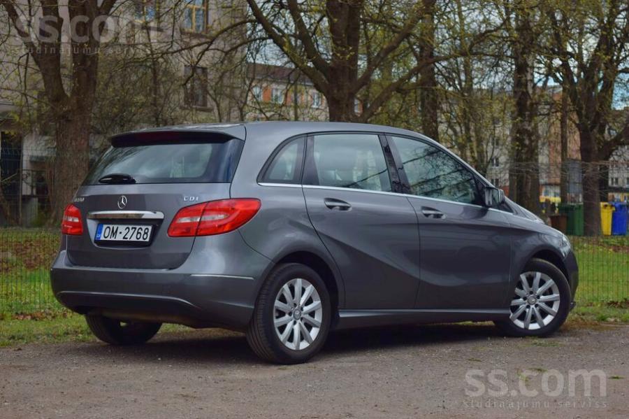 Grey Mercedes-Benz B 180 2013 in Jelgava, with an engine capacity of 1.80 L and mileage of 234 thousand km for 7890 €, photo 7 on AUTOMOTO.COM.LV