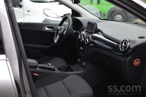 Grey Mercedes-Benz B 180 2013 in Jelgava, with an engine capacity of 1.80 L and mileage of 234 thousand km for 7890 €, photo 9 on AUTOMOTO.COM.LV