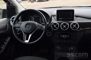 Grey Mercedes-Benz B 180 2013 in Jelgava, with an engine capacity of 1.80 L and mileage of 234 thousand km for 7890 €, photo 12 on AUTOMOTO.COM.LV