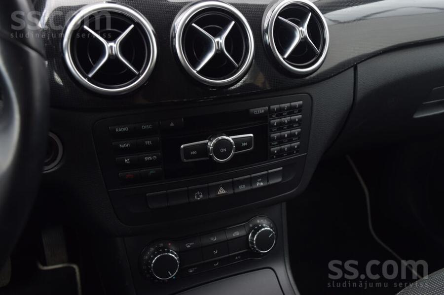 Grey Mercedes-Benz B 180 2013 in Jelgava, with an engine capacity of 1.80 L and mileage of 234 thousand km for 7890 €, photo 17 on AUTOMOTO.COM.LV