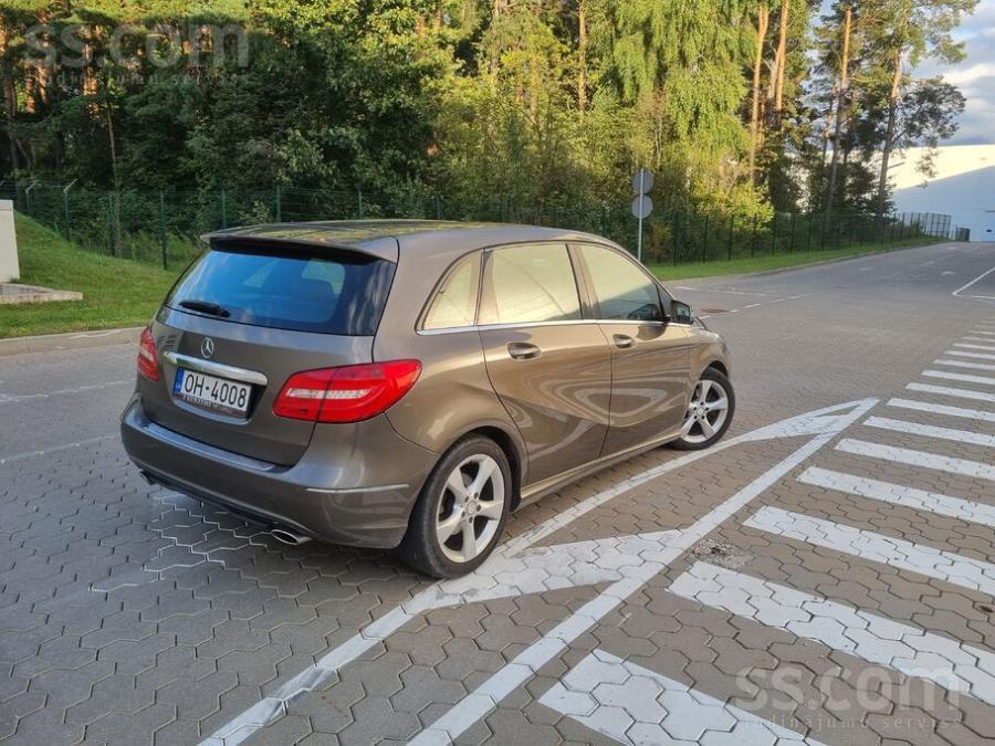 Pelēks Mercedes-Benz B 180 2013 Ogre, ar dzinēja tilpumu 1.60 L un nobraukumu 181 tūkst. km par 6950 €, foto 8 vietnē AUTOMOTO.COM.LV