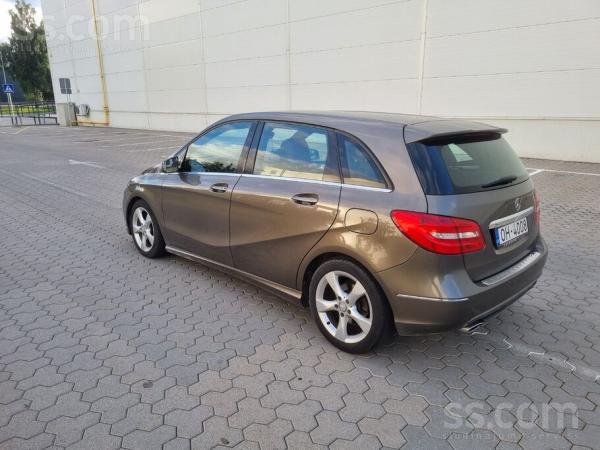 Pelēks Mercedes-Benz B 180 2013 Ogre, ar dzinēja tilpumu 1.60 L un nobraukumu 181 tūkst. km par 6550 €, foto 10 vietnē AUTOMOTO.COM.LV