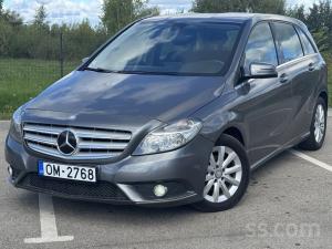 Grey Mercedes-Benz B 180 2013 in Jelgava, with an engine capacity of 1.80 L and mileage of 234 thousand km for 6940 €, photo 3 on AUTOMOTO.COM.LV