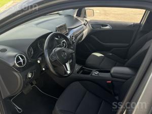 Grey Mercedes-Benz B 180 2013 in Jelgava, with an engine capacity of 1.80 L and mileage of 234 thousand km for 6940 €, photo 6 on AUTOMOTO.COM.LV