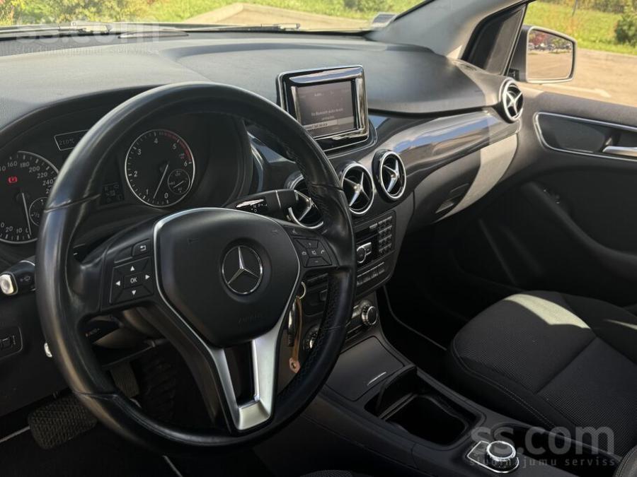 Grey Mercedes-Benz B 180 2013 in Jelgava, with an engine capacity of 1.80 L and mileage of 234 thousand km for 6940 €, photo 7 on AUTOMOTO.COM.LV