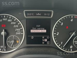 Grey Mercedes-Benz B 180 2013 in Jelgava, with an engine capacity of 1.80 L and mileage of 234 thousand km for 6940 €, photo 10 on AUTOMOTO.COM.LV