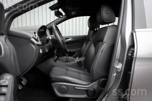 Pelēks Mercedes-Benz B 180 2014 Tukums, ar dzinēja tilpumu 1.50 L un nobraukumu 214 tūkst. km par 8490 €, foto 10 vietnē AUTOMOTO.COM.LV