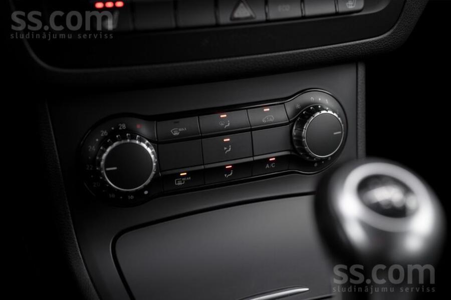 Pelēks Mercedes-Benz B 180 2014 Tukums, ar dzinēja tilpumu 1.50 L un nobraukumu 214 tūkst. km par 8490 €, foto 22 vietnē AUTOMOTO.COM.LV