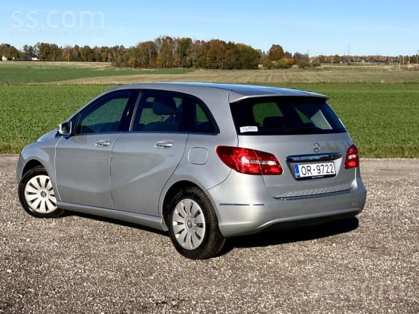 Pelēks Mercedes-Benz B 180 2014 Talsi, ar dzinēja tilpumu 1.50 L un nobraukumu 216 tūkst. km par 7500 €, foto 6 vietnē AUTOMOTO.COM.LV