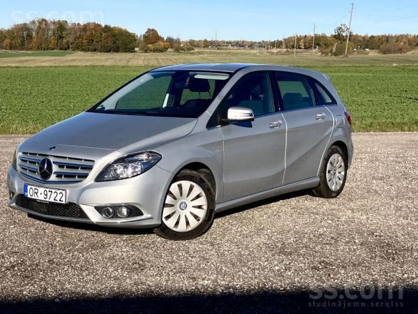 Pelēks Mercedes-Benz B 180 2014 Talsi, ar dzinēja tilpumu 1.50 L un nobraukumu 216 tūkst. km par 7500 €, foto 8 vietnē AUTOMOTO.COM.LV
