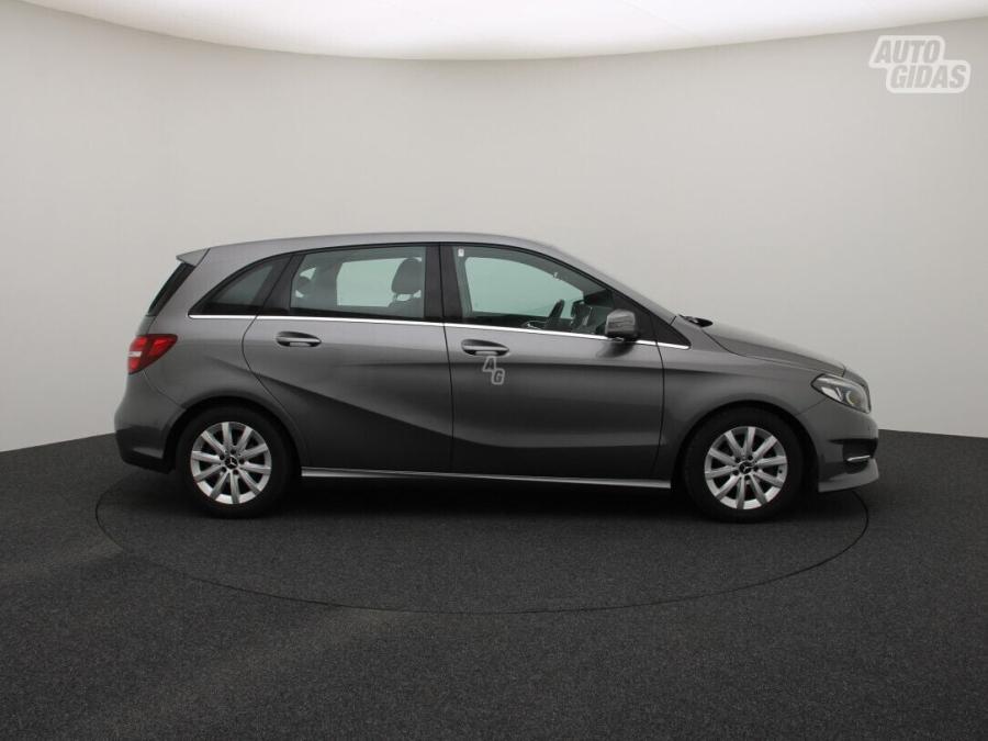 Grey Mercedes-Benz B 180 2015 in Vilnius, with an engine capacity of 1.50 L and mileage of 153 thousand km for 8999 €, photo 9 on AUTOMOTO.COM.LV