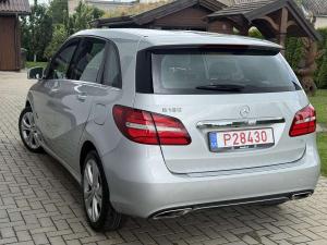 Grey Mercedes-Benz B 180 2015 in Raseiniai, with an engine capacity of 1.60 L and mileage of 153 thousand km for 7999 €, photo 7 on AUTOMOTO.COM.LV