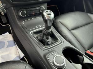 Grey Mercedes-Benz B 180 2015 in Raseiniai, with an engine capacity of 1.60 L and mileage of 153 thousand km for 7999 €, photo 23 on AUTOMOTO.COM.LV