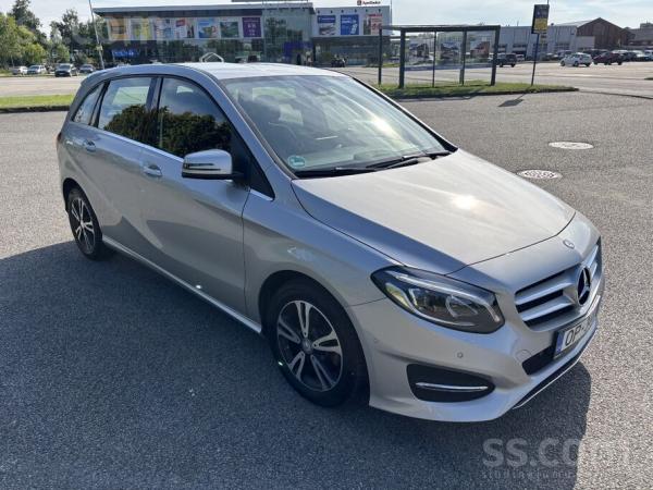 Pelēks Mercedes-Benz B 180 2017 Rīga, ar dzinēja tilpumu 1.50 L un nobraukumu 128 tūkst. km par 11900 €, foto 1 vietnē AUTOMOTO.COM.LV