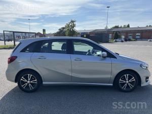 Grey Mercedes-Benz B 180 2017 in Riga, with an engine capacity of 1.50 L and mileage of 128 thousand km for 11900 €, photo 6 on AUTOMOTO.COM.LV