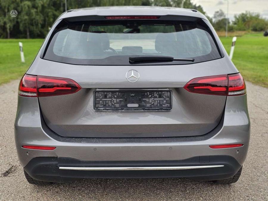 Pelēks Mercedes-Benz B 180 2020 Rokiškis, ar dzinēja tilpumu 1.46 L un nobraukumu 239 tūkst. km par 10850 €, foto 9 vietnē AUTOMOTO.COM.LV