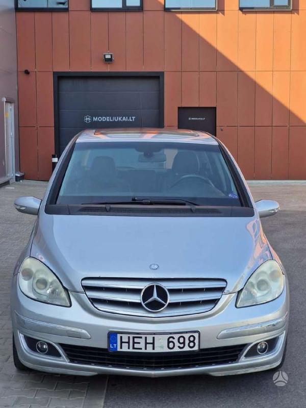 Pelēks Mercedes-Benz B 180 2005 Viļņa, ar dzinēja tilpumu 1.99 L un nobraukumu 274 tūkst. km par 1250 €, foto 3 vietnē AUTOMOTO.COM.LV