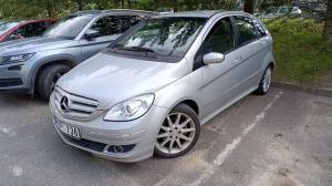 Grey Mercedes-Benz B 180 2005 in Vilnius, with an engine capacity of 1.99 L and mileage of 277 thousand km for 1800 €, photo 1 on AUTOMOTO.COM.LV