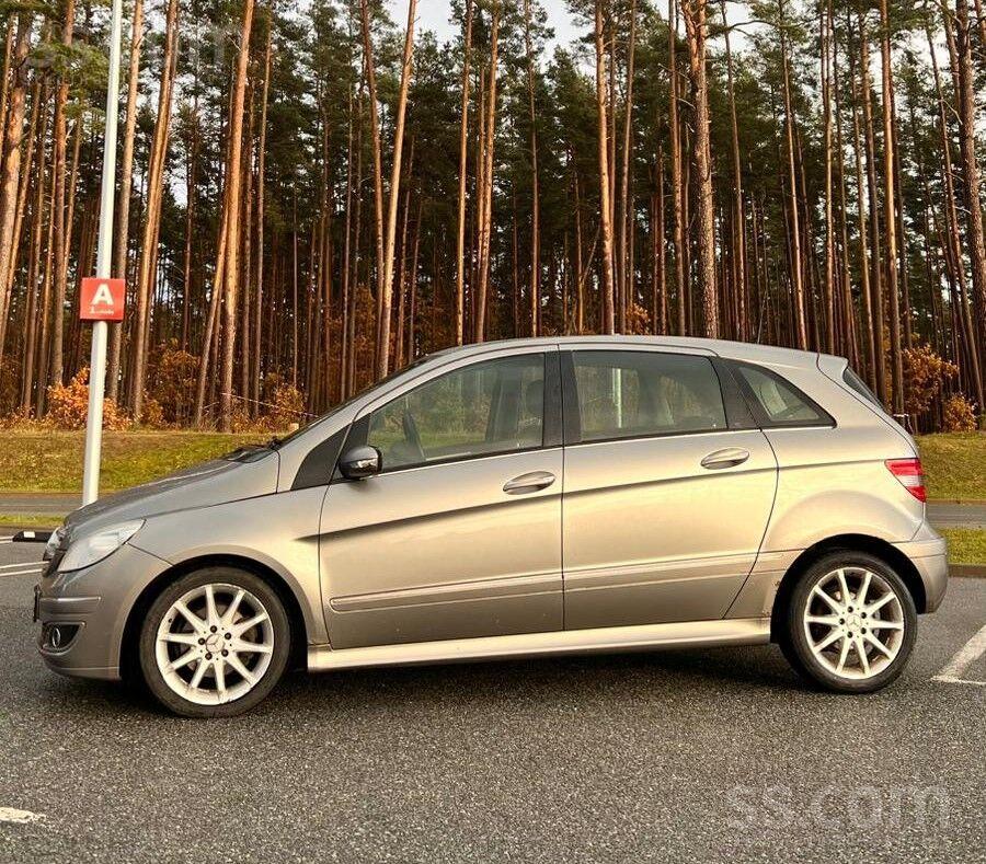 Grey Mercedes-Benz B 180 2006 in Riga, with an engine capacity of 2.00 L and mileage of 314 thousand km for 2500 €, photo 3 on AUTOMOTO.COM.LV