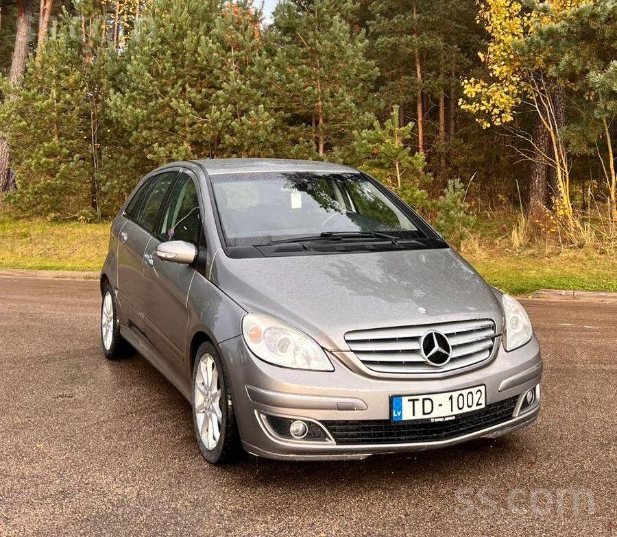 Grey Mercedes-Benz B 180 2006 in Riga, with an engine capacity of 2.00 L and mileage of 314 thousand km for 2500 €, photo 5 on AUTOMOTO.COM.LV